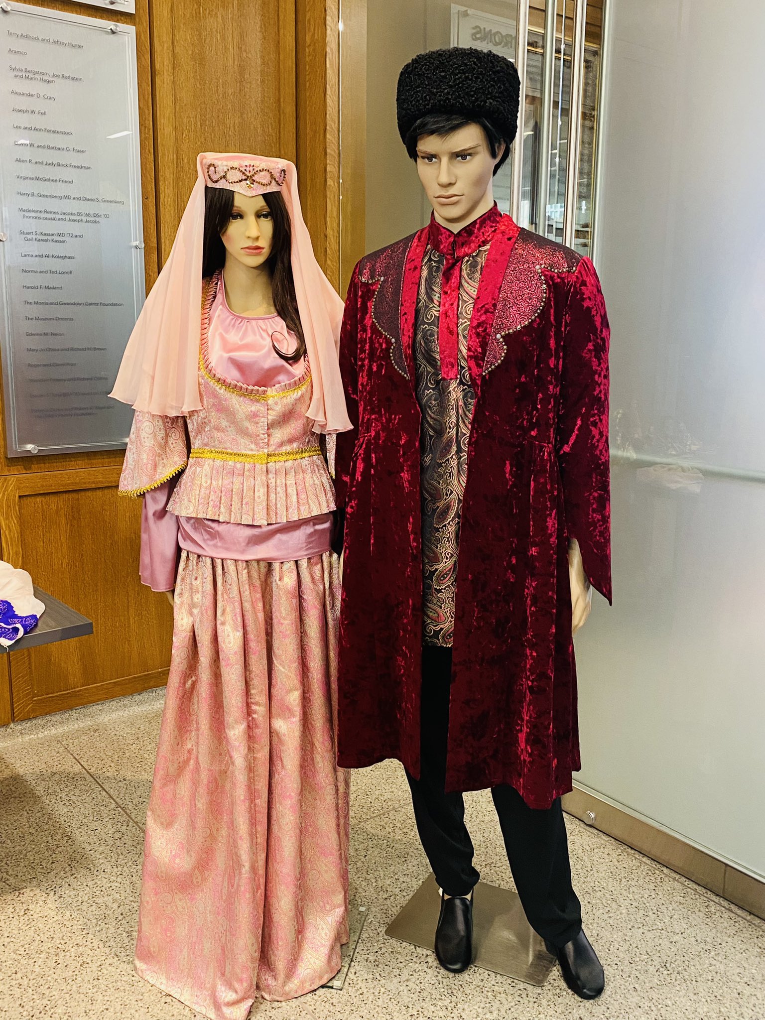 Azerbaijan traditional wedding dress | Honestweddingadvice.com