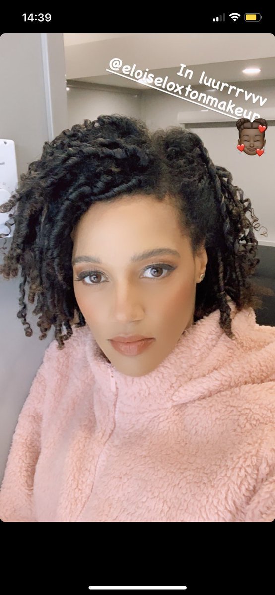 Ruby (Bethany Brown) on the Charmed set finally 😇😇😇 : r/CharmedCW