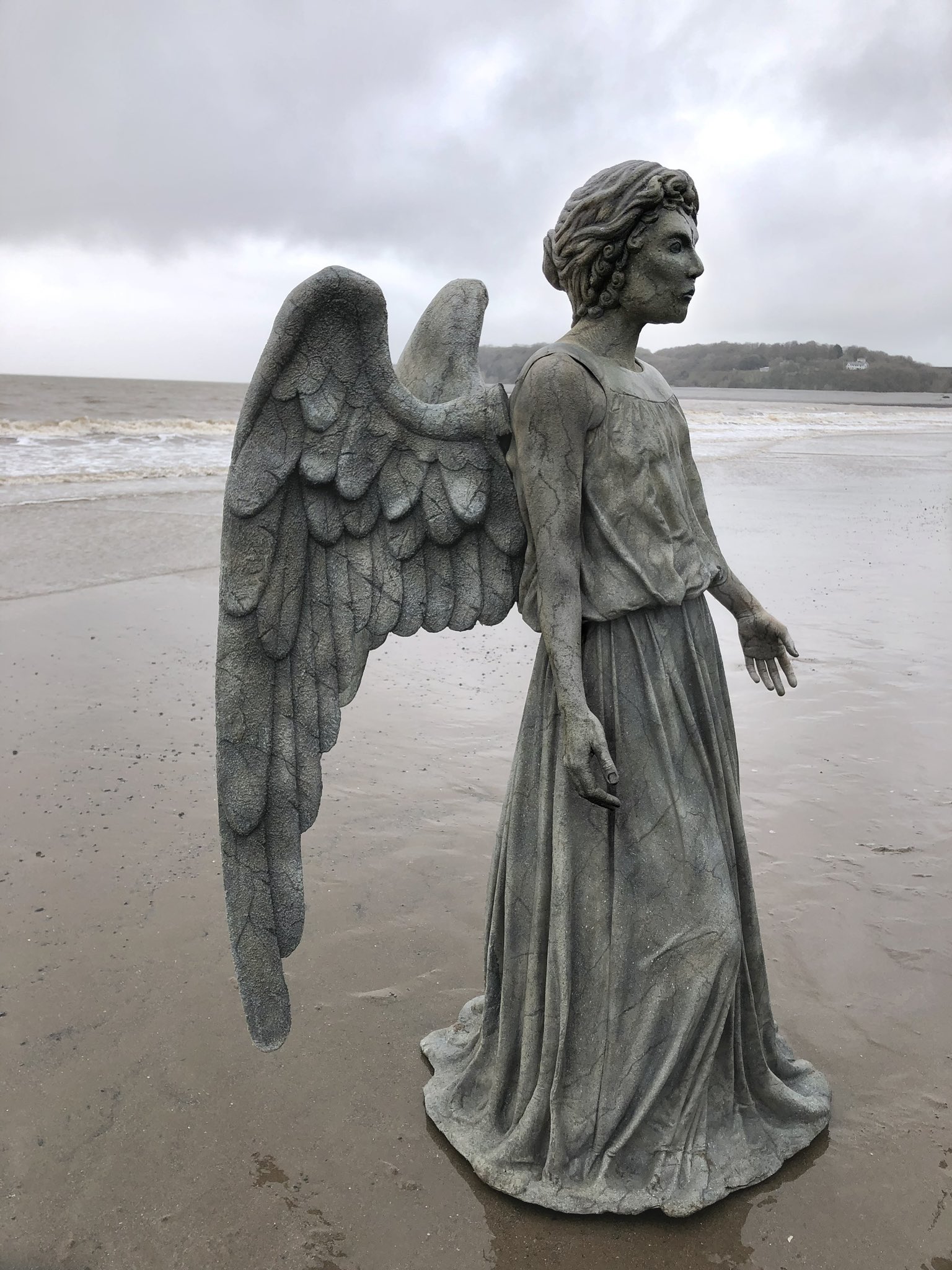 Weeping Angel Makeup