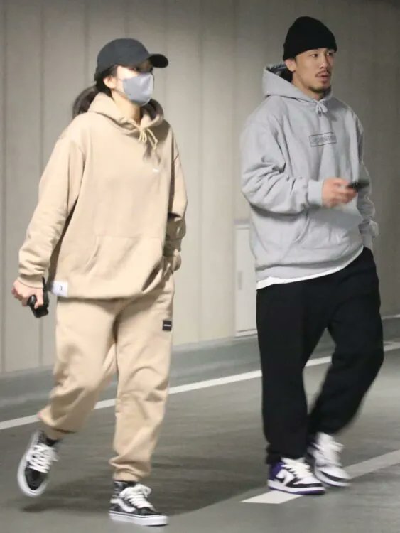 unleashthegeek on Twitter: "Kawaguchi Haruna (26) with MMA fighter Yachi Yusuke (31) in early ...