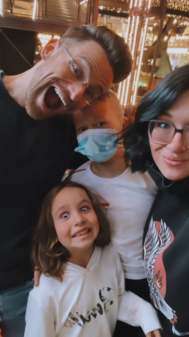 TW Pornstars - Chloee_Fitgamer. Pictures and videos from Twitter. Page 3