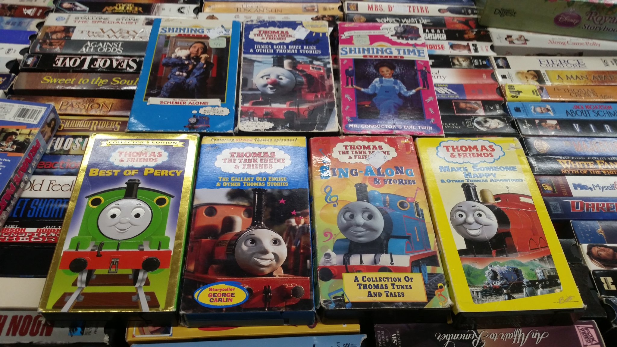Thomas The Tank Engine James Goes Buzz Buzz Vhs