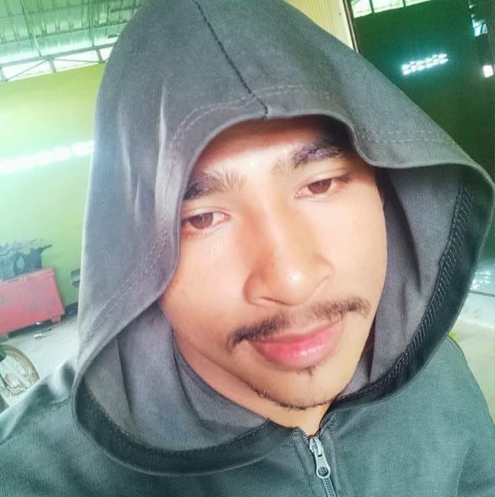 Srey Vy on Twitter: "អគុណ ប្រូៗដែរ comment មក មិនបានបត ទេ ច្រើន ពេត មិត្តភ័ក្ដិ ញុម😍😍 https://t ...