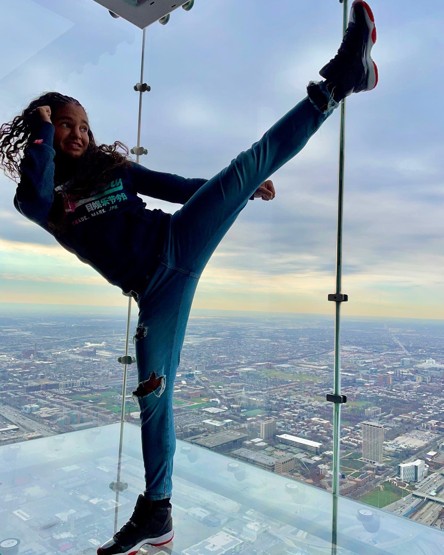 Sears Tower Skydeck Handstand