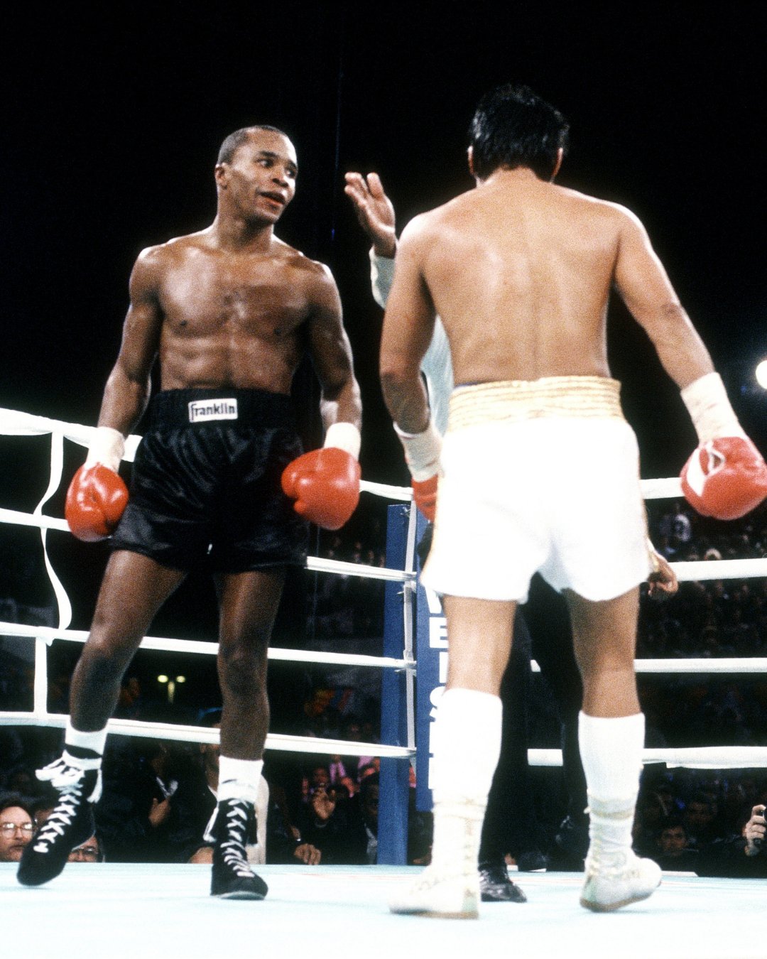 Roberto Duran Vs Sugar Ray Leonard