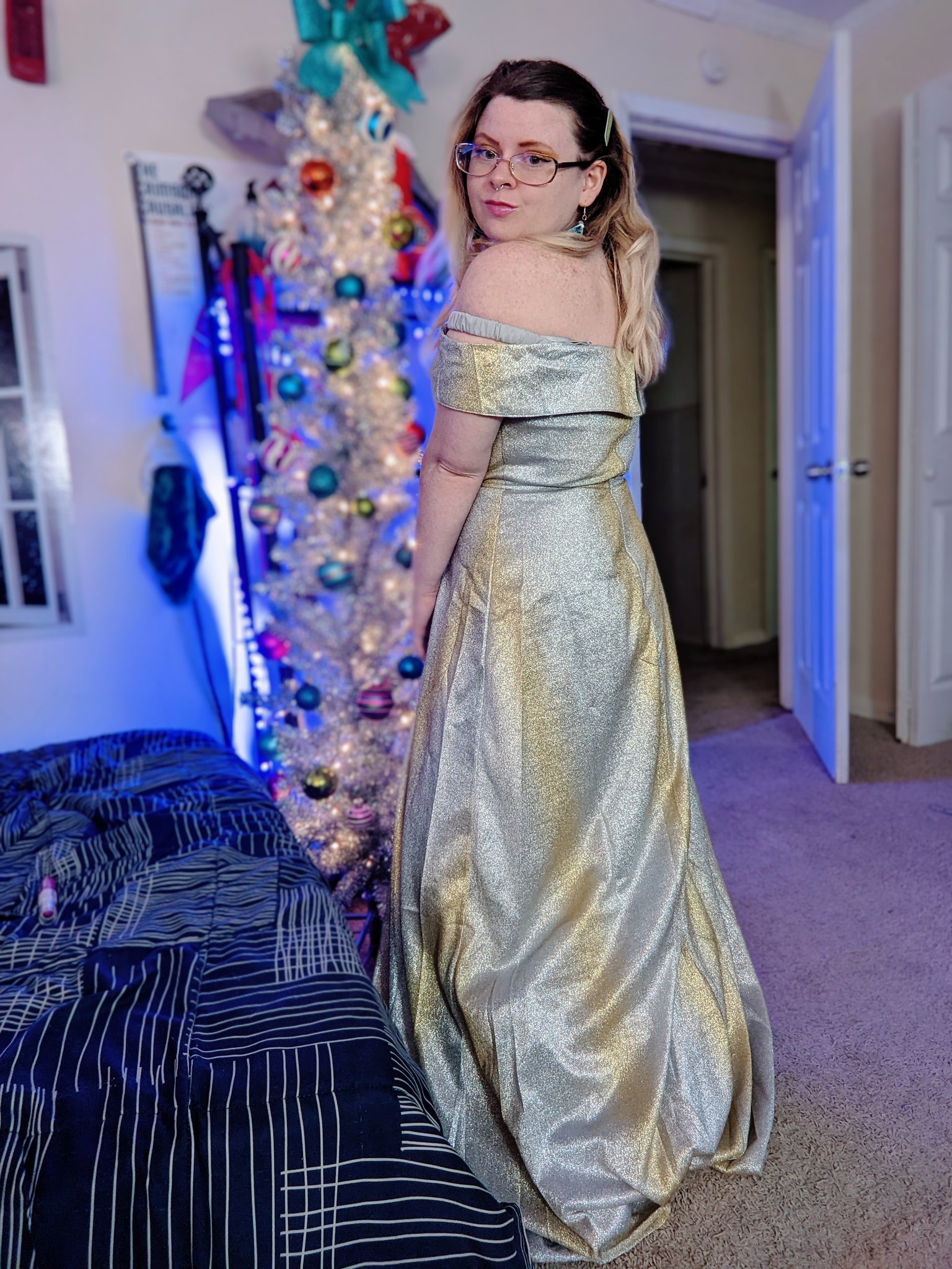 Tw Pornstars 2 Pic Chelle Silverstein Twitter More Angles Cause This Dress Is Cute And I