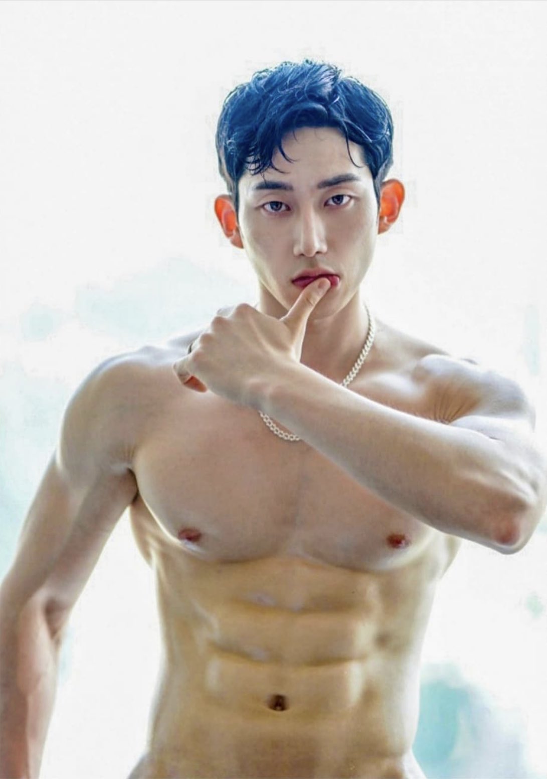 FOREST ALBUM 🏳️‍🌈🕊️🇺🇦 on Twitter: "배이정｜ins: bae_yijeong_ ｜摄影师：ins: bleu_the_k｜Busan 釜山(一） https ...