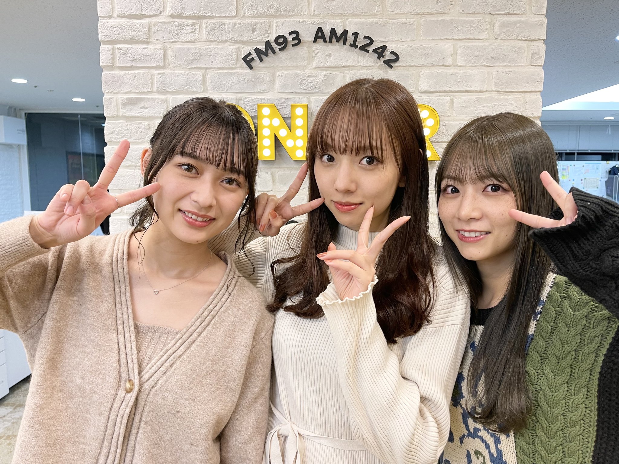 乃木坂46のオールナイトニッポン【公式】 on Twitter: "このあと深夜25時から #乃木坂46ANN🌃 週替わりパーソナリティは #北野日奈子 と #鈴木絢音🎊 レギュラー ...