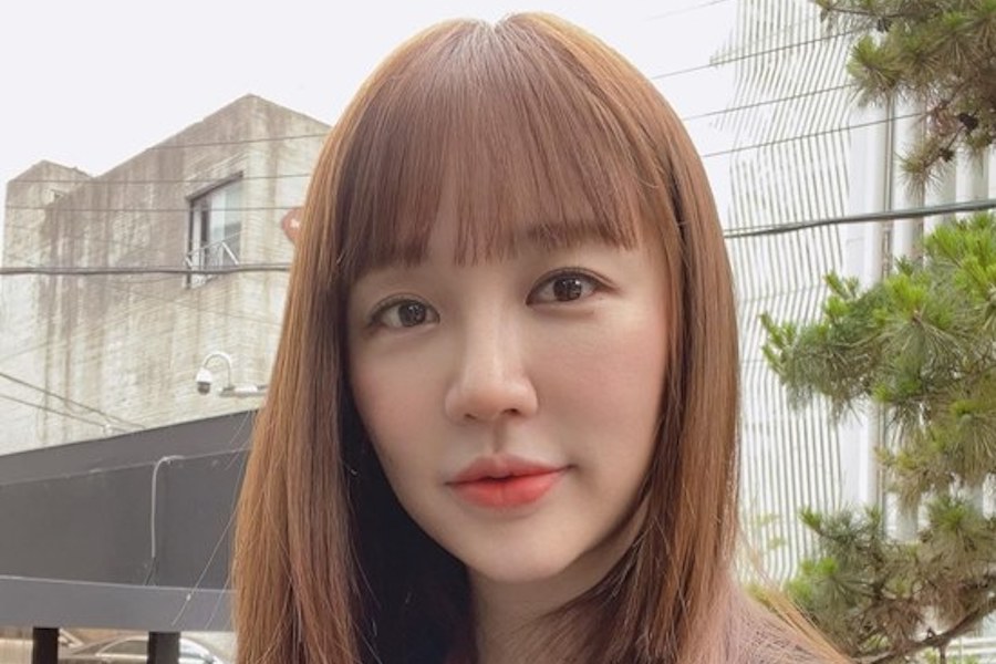 Yoon Eun Hye Linha X