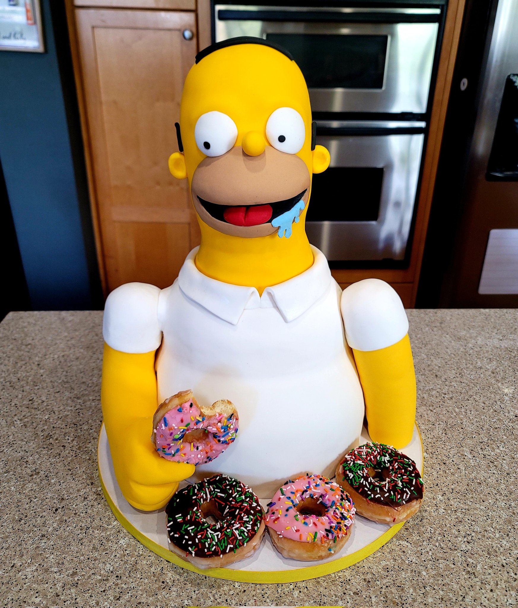 Simpsons Cartoon Cakes Homer Simpson Decorated Cake By Petra