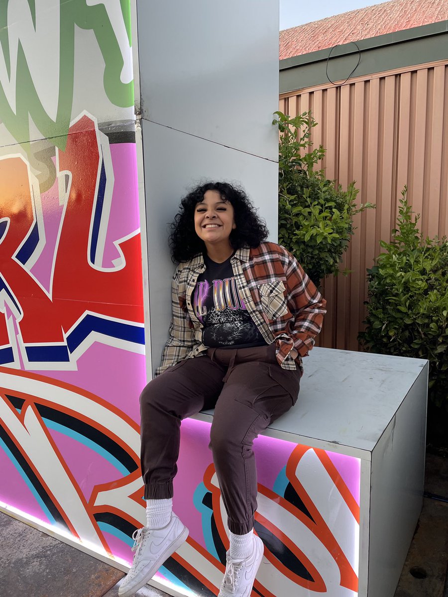 oh yea i turned 20 this weekend https://t.co/voSOTINIFS