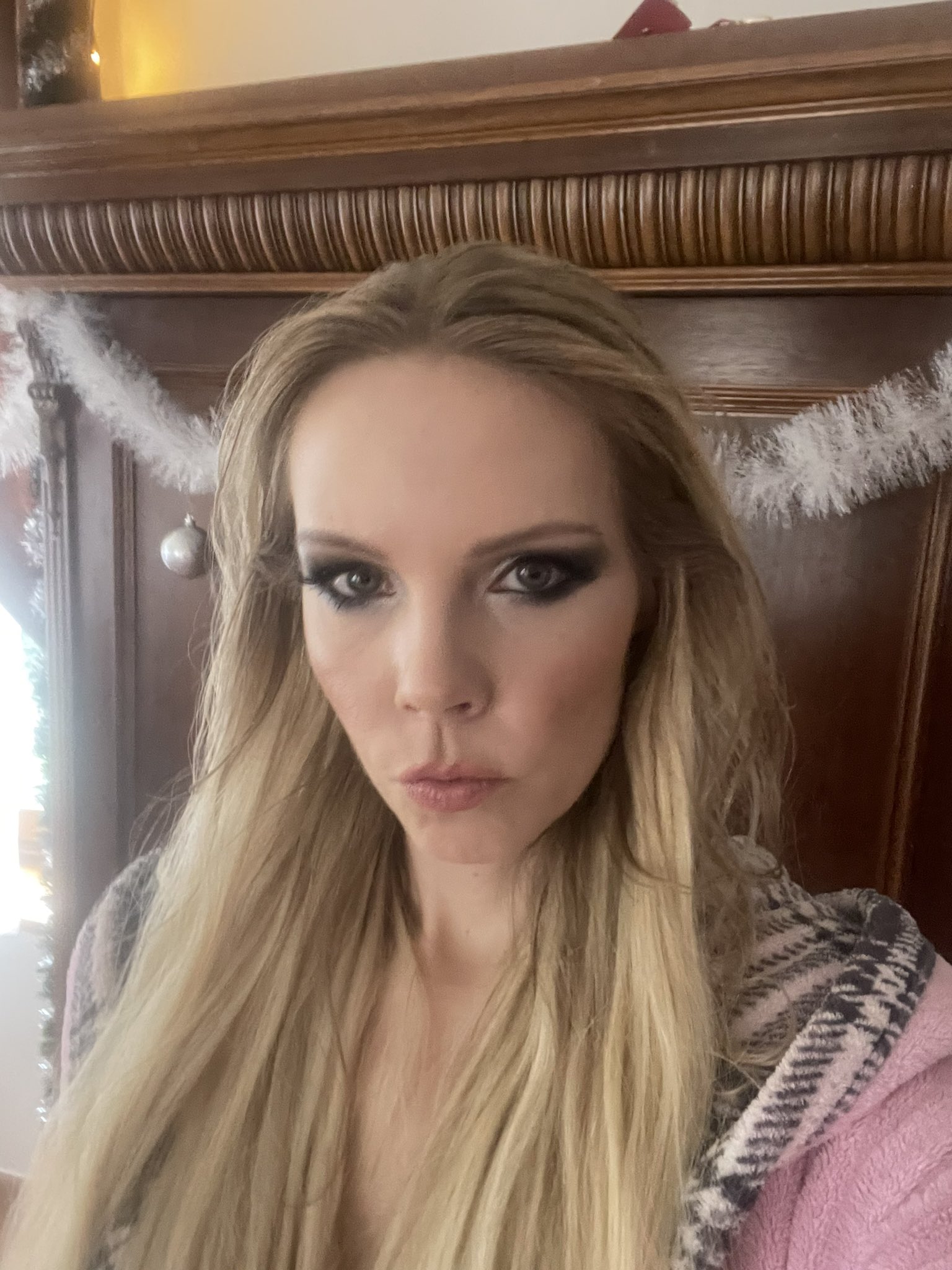 Tw Pornstars 2 Pic Florane Russell 🔞 Onlyfans Com Floranerussell