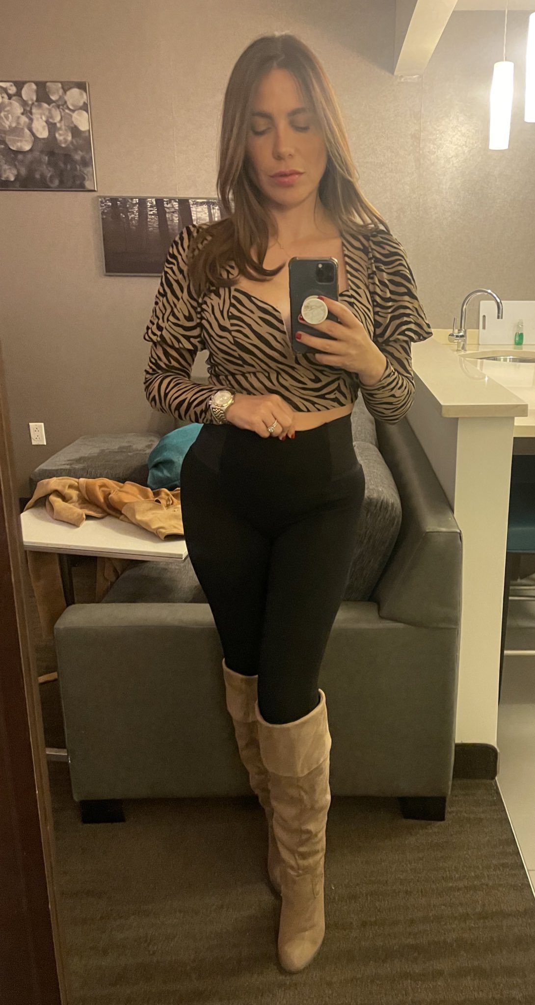 Lindsay Casinelli Panocha