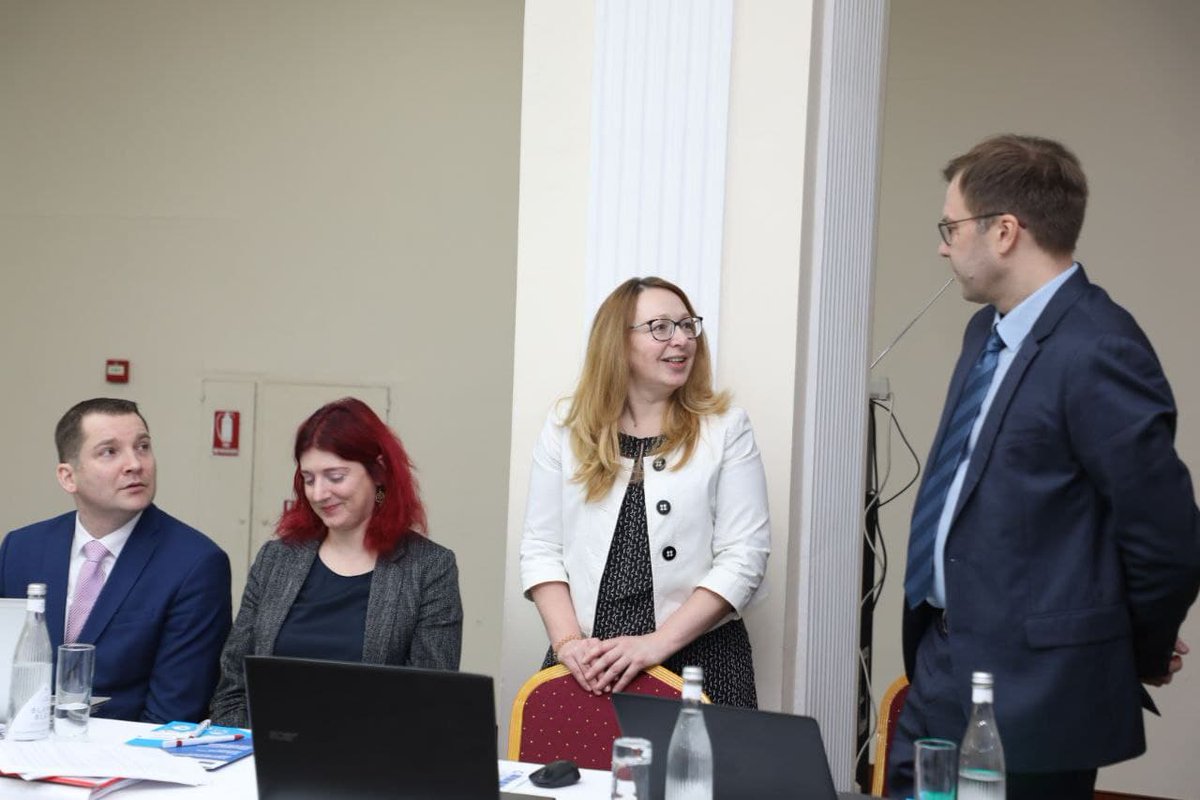 Doina Munteanu (@doina__munteanu) | Twitter