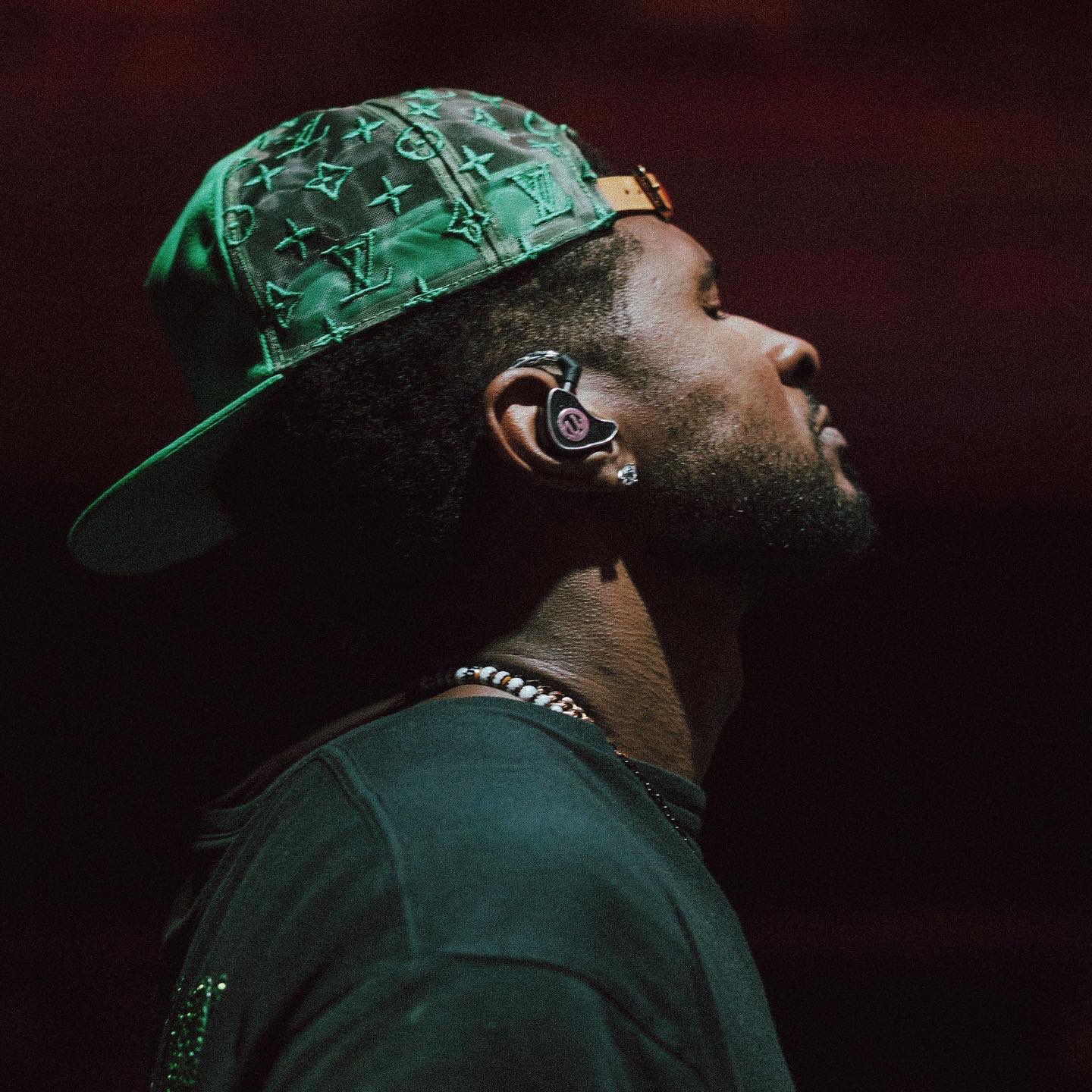 Usher Raymond IV (@Usher) / Twitter Usher Raymond IV (@Usher) / Twitter