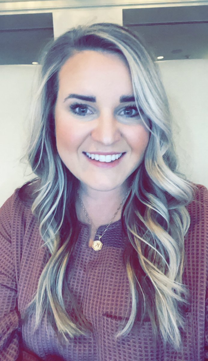 Laura Batson's Instagram, Twitter & Facebook on IDCrawl