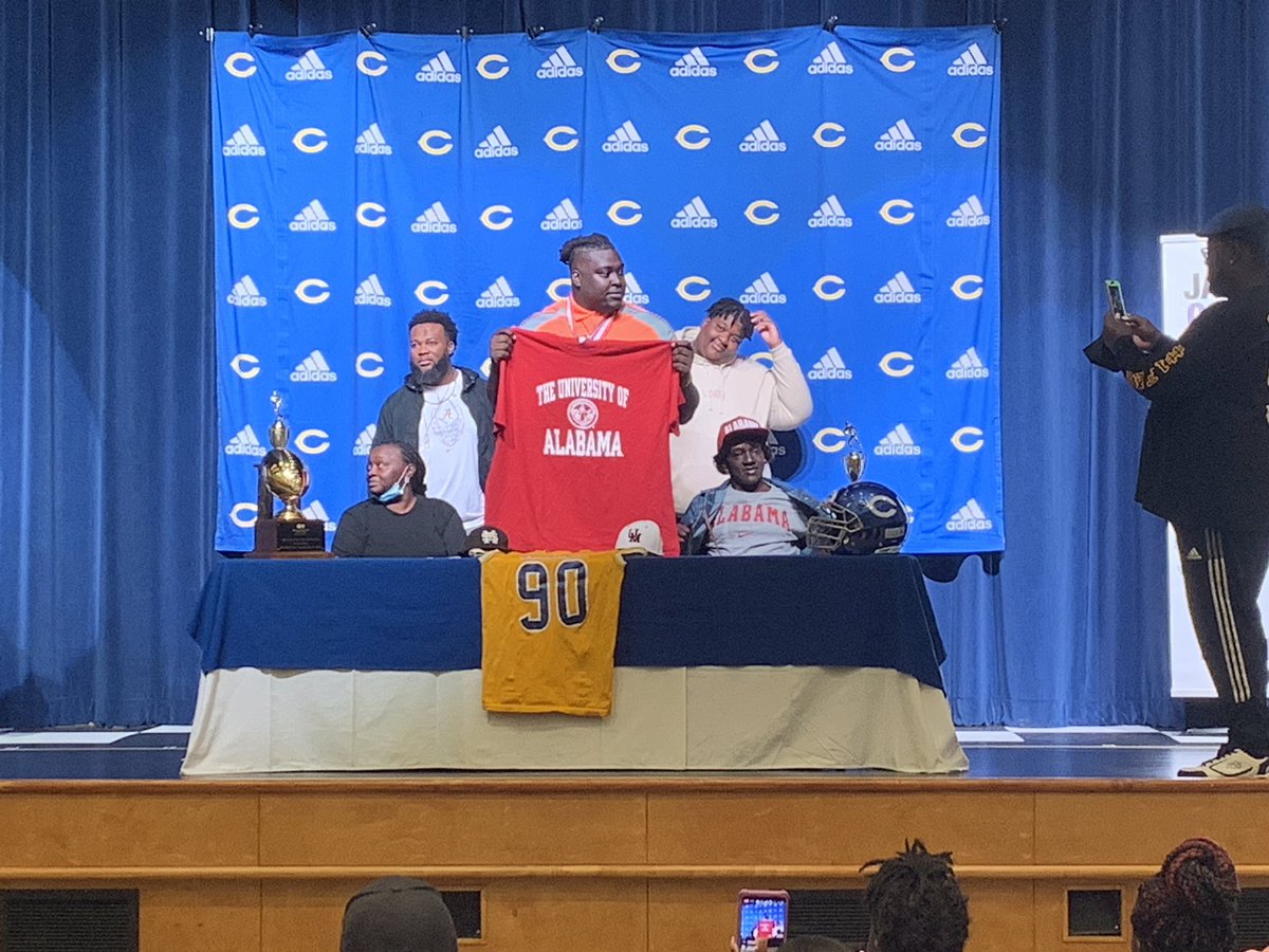 2022 4* DL Jaheim Oatis signs with Alabama : r/CFB
