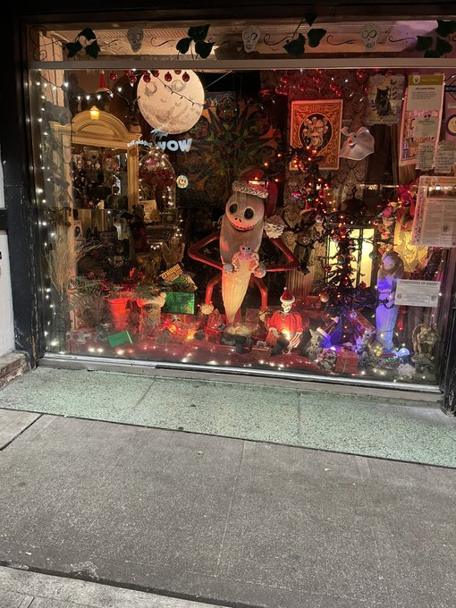 TW Pornstars - Dallas Scott Hanneman. Pictures and videos from Twitter.