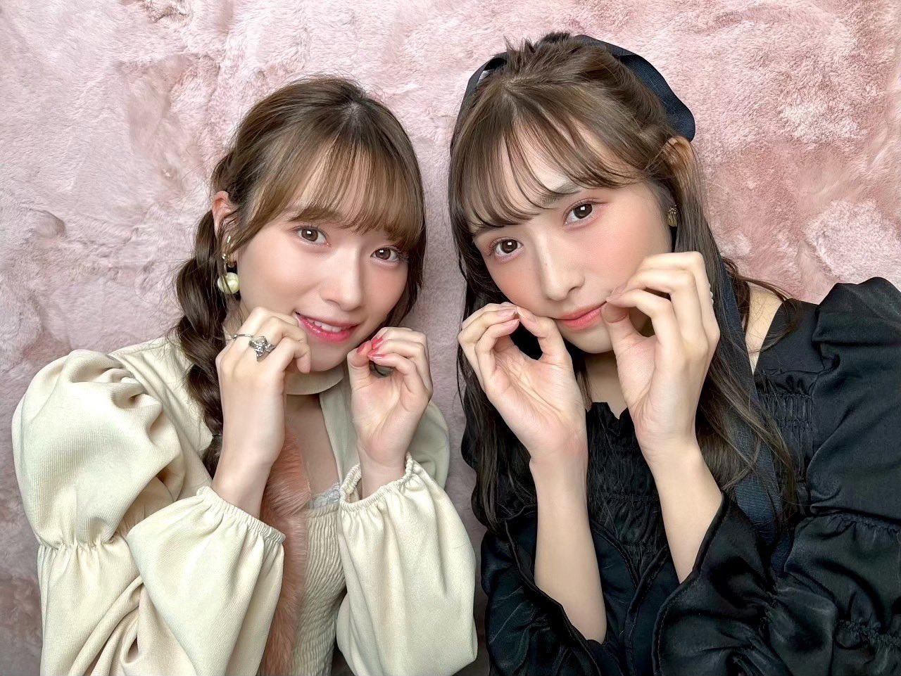 櫻坂46 on Twitter: "本日12月17日(金)発売の「LARME」051 Winter 2021に渡辺梨加と守屋麗奈が登場しています💄 ぜひチェックしてみてください📖 #LARME ...