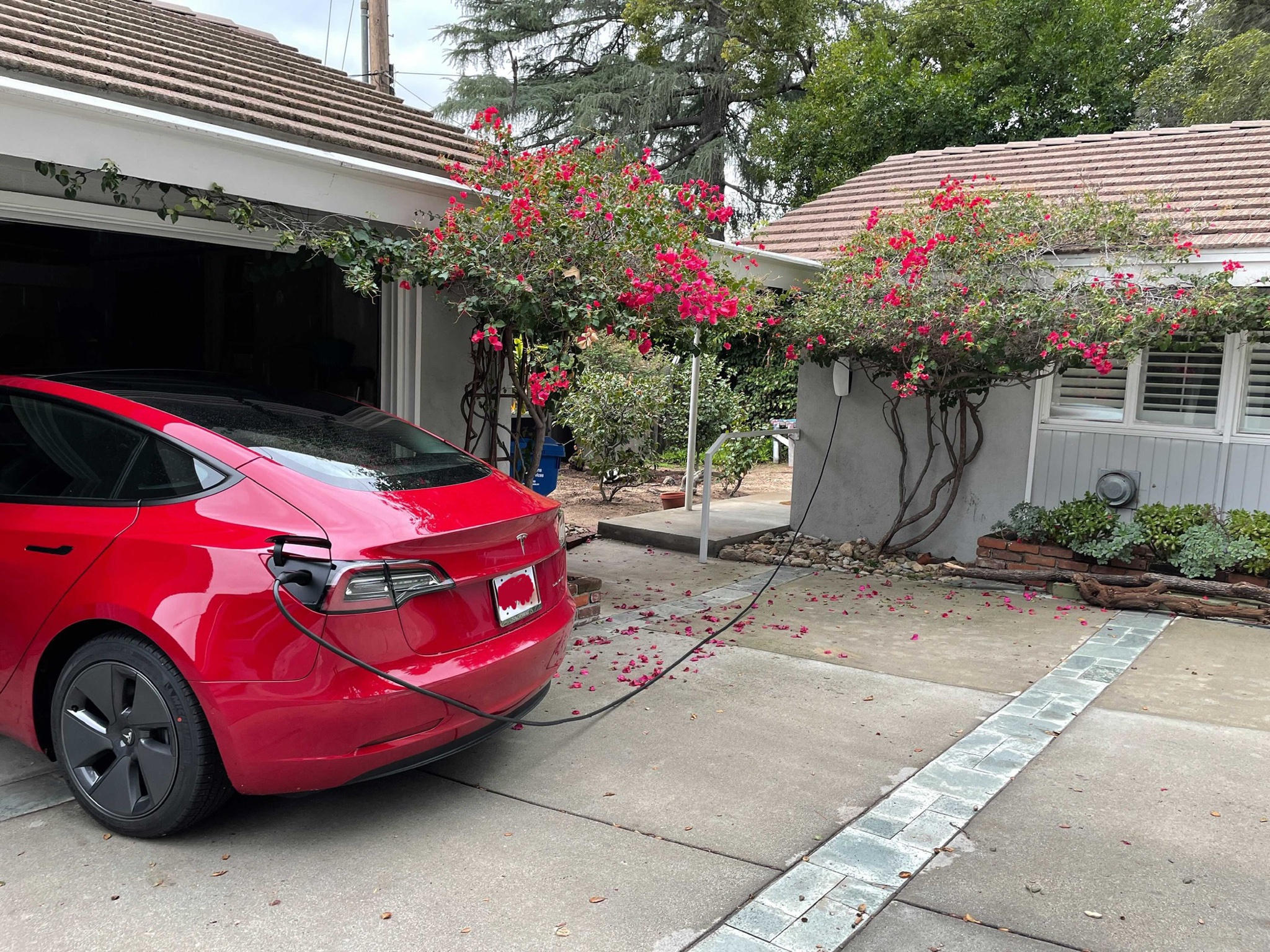 Green Zuru on Twitter: "Some picture of a install we customized to minimize rewiring and cutting ...