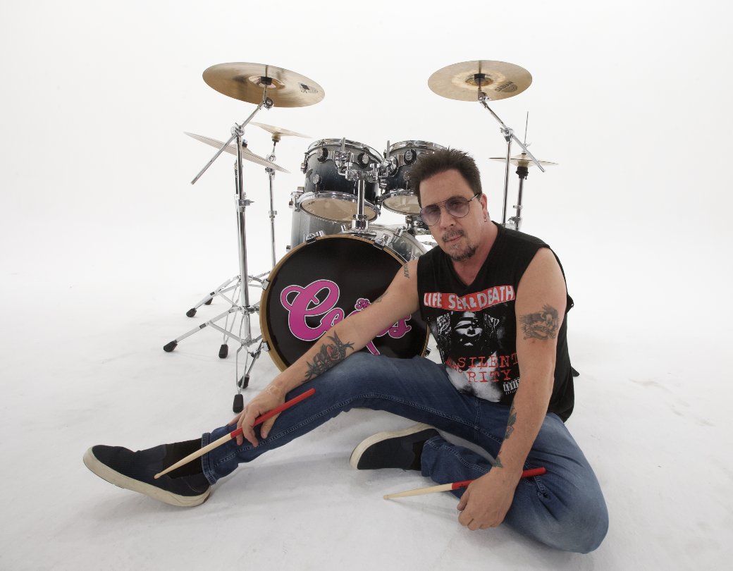 TW Pornstars - Mike Quasar. Twitter. I'm posting this pic because I'm ...