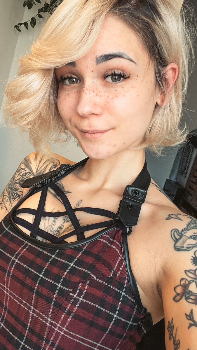 Mau (@MaceZayuri) さんのコスプレ作品まとめ (13 件) - Twoucan