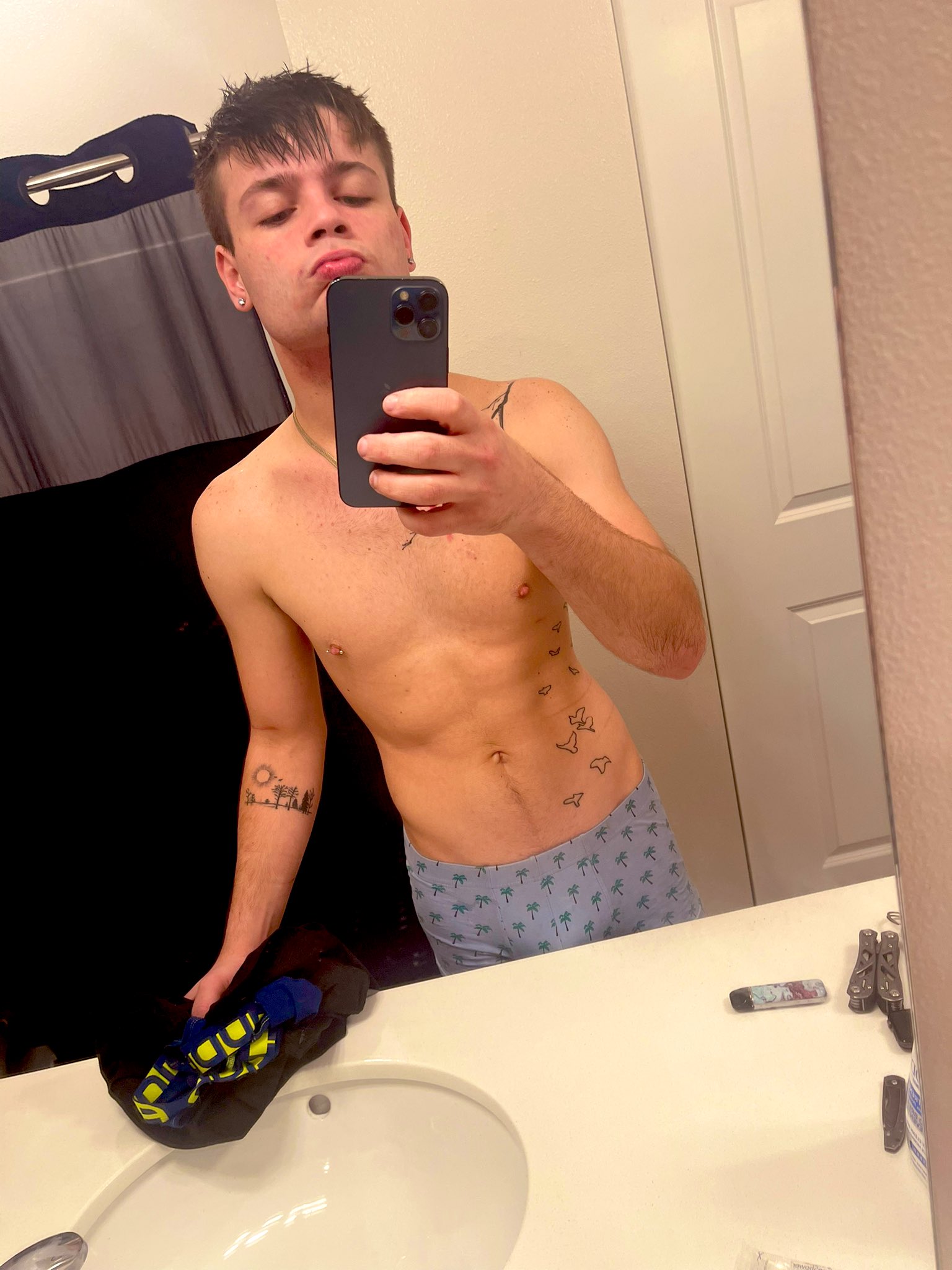 Ryan Bailey on Twitter: "Getting ready for this damn 💤 😘 https://t.co/Gqpec3juih" / Twitter