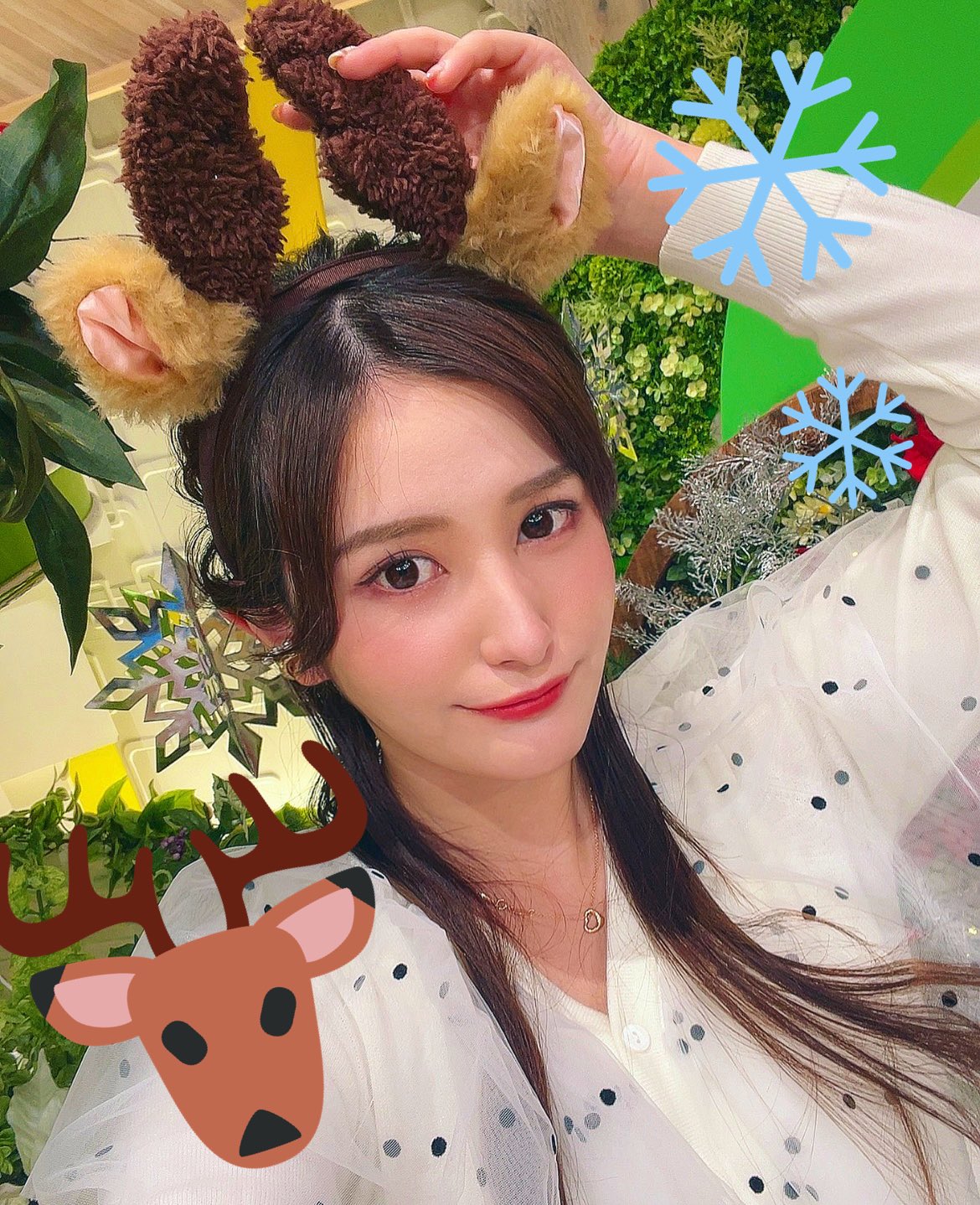 池谷実悠 テレビ東京アナウンサー On Twitter メリークリスマス!! 本日の よじごじdays は トナカイ役です🦌 ️ 特集