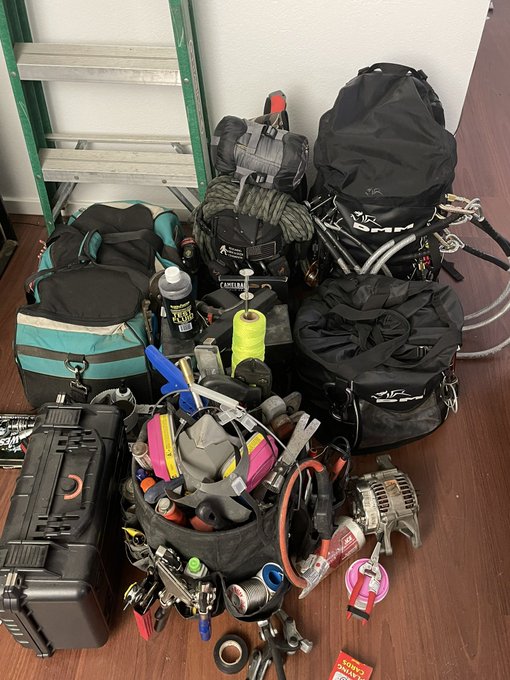 TW Pornstars - Dallas Scott Hanneman. Pictures and videos from Twitter.