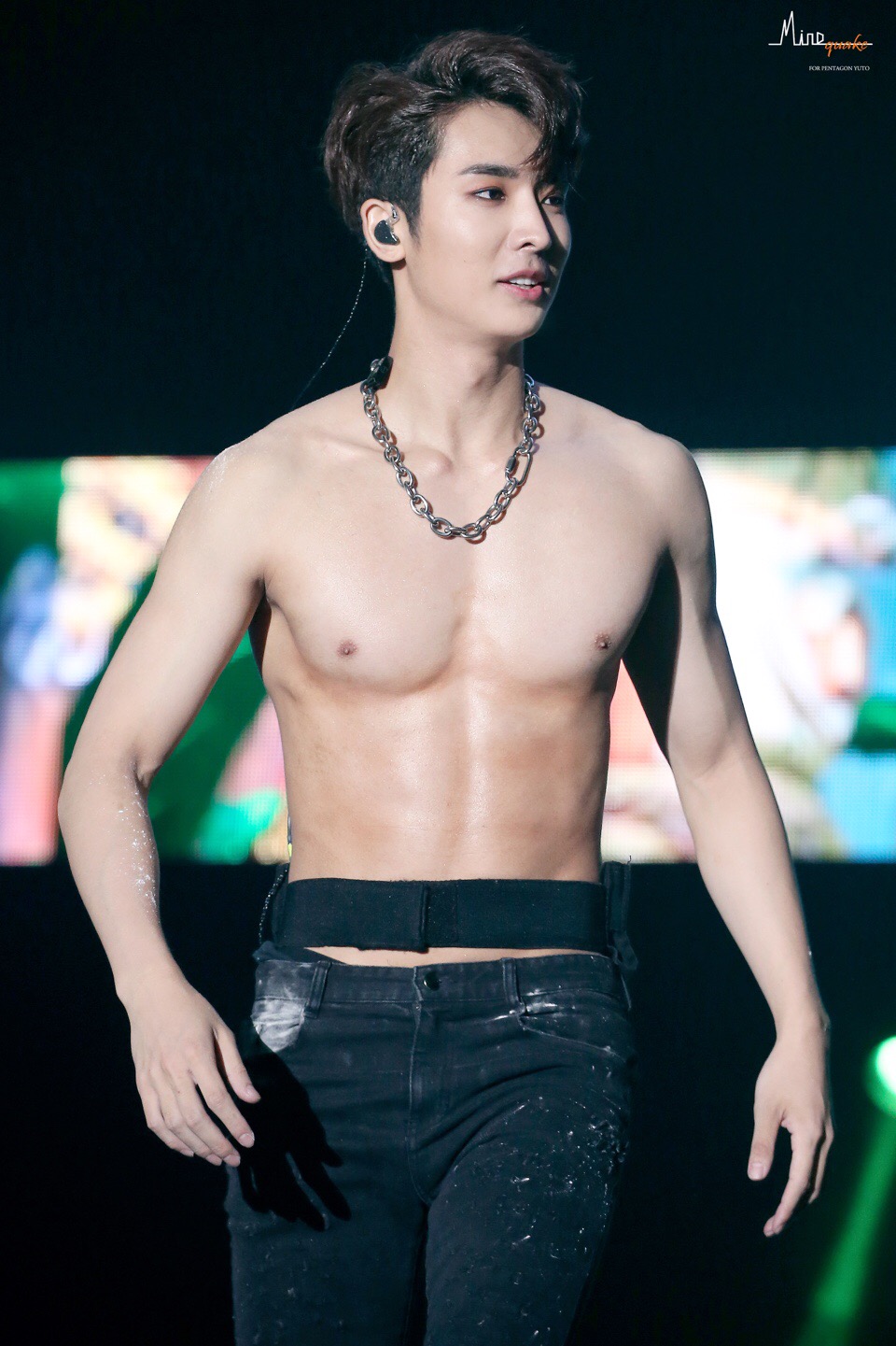 Legendary Kpop Abs ♂️ on Twitter: "527. Yuto / PENTAGON https://t.co/2YSvae4Uh3" / Twitter