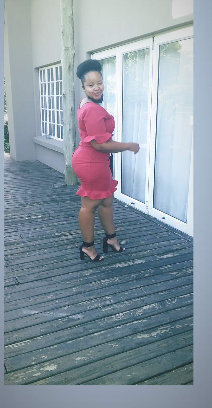 Sikhulile Simelane on Twitter: ""Sukuma mkami bakubone" 🤣 https://t.co/c87NNybC8p" / Twitter