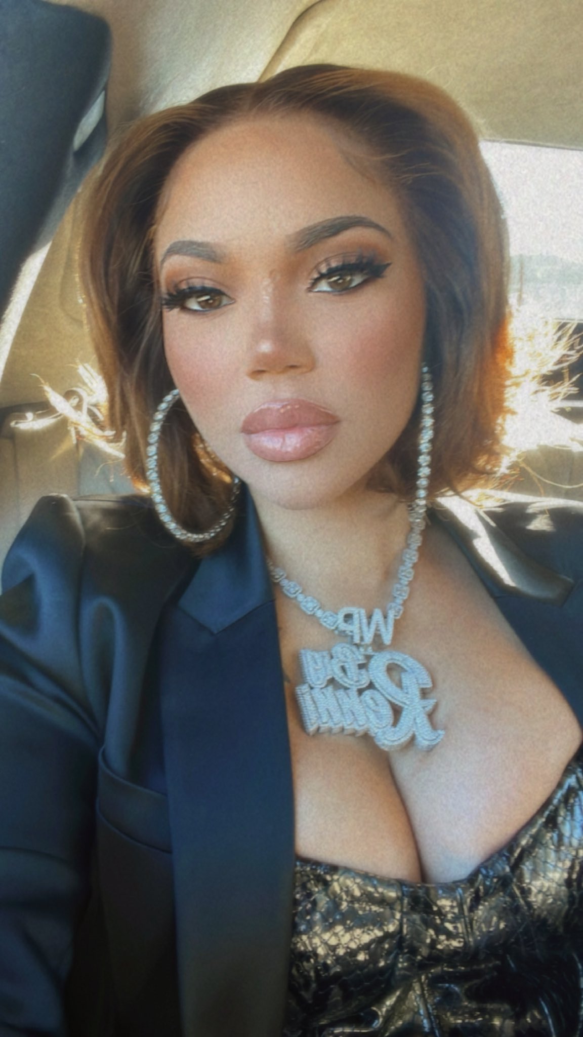 tw-pornstars-1-pic-metric-ton-twitter-12-20-am-26-dec-2021