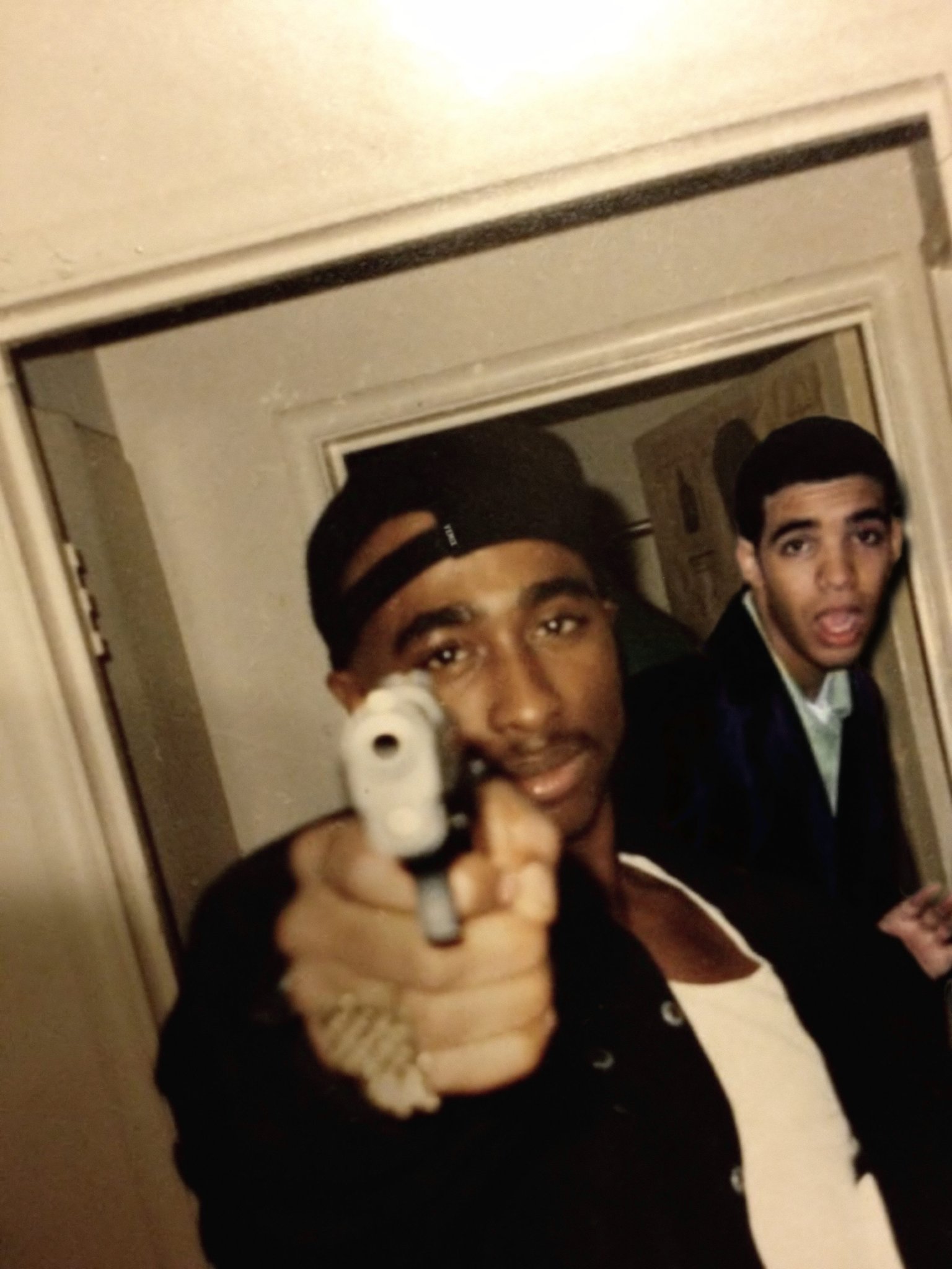 Tupac Gun
