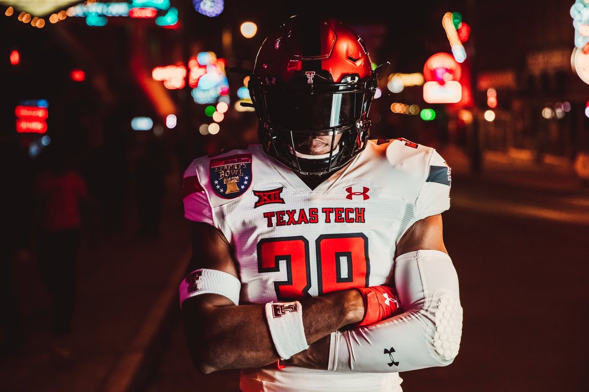 Texas Tech Uniforms in the Liberty Bowl : r/CFB