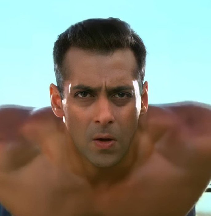 Salman Khan Body In Garv