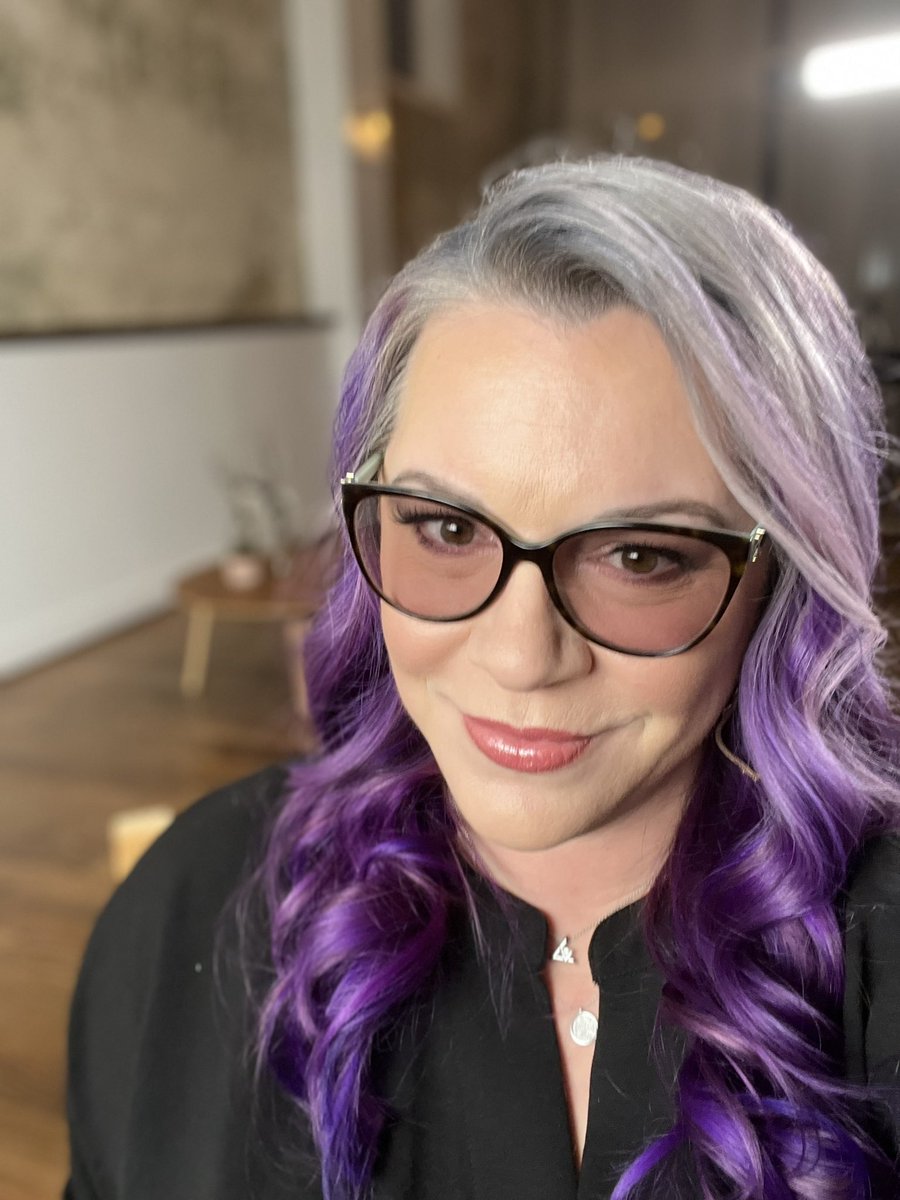 Emily Baker's Instagram, Twitter & Facebook on IDCrawl