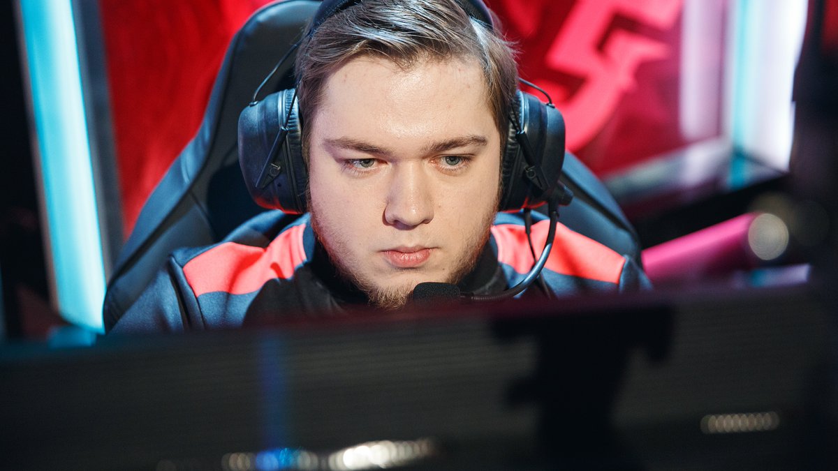 Dmitry Ivanov (@lol_smurf_tv) | Twitter