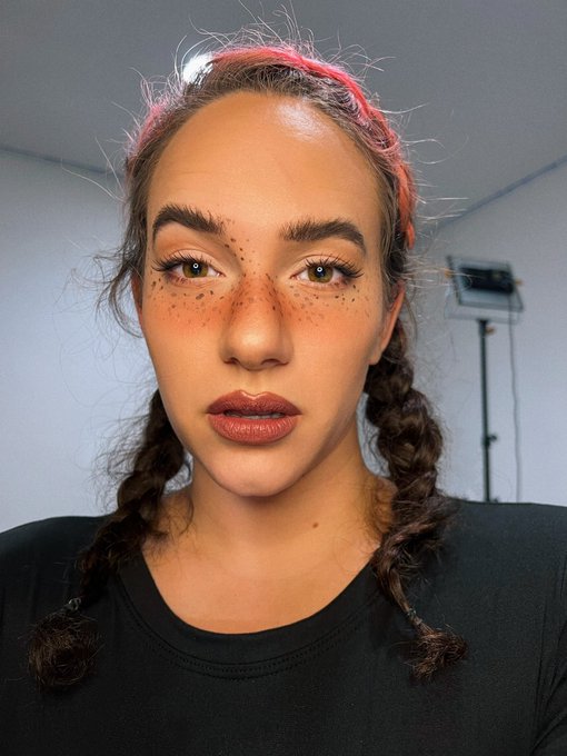 TW Pornstars - 🔞 Fox Ryker 🎂🎉 11/11 BIRTHDEITY ♏️👑. The most liked ...