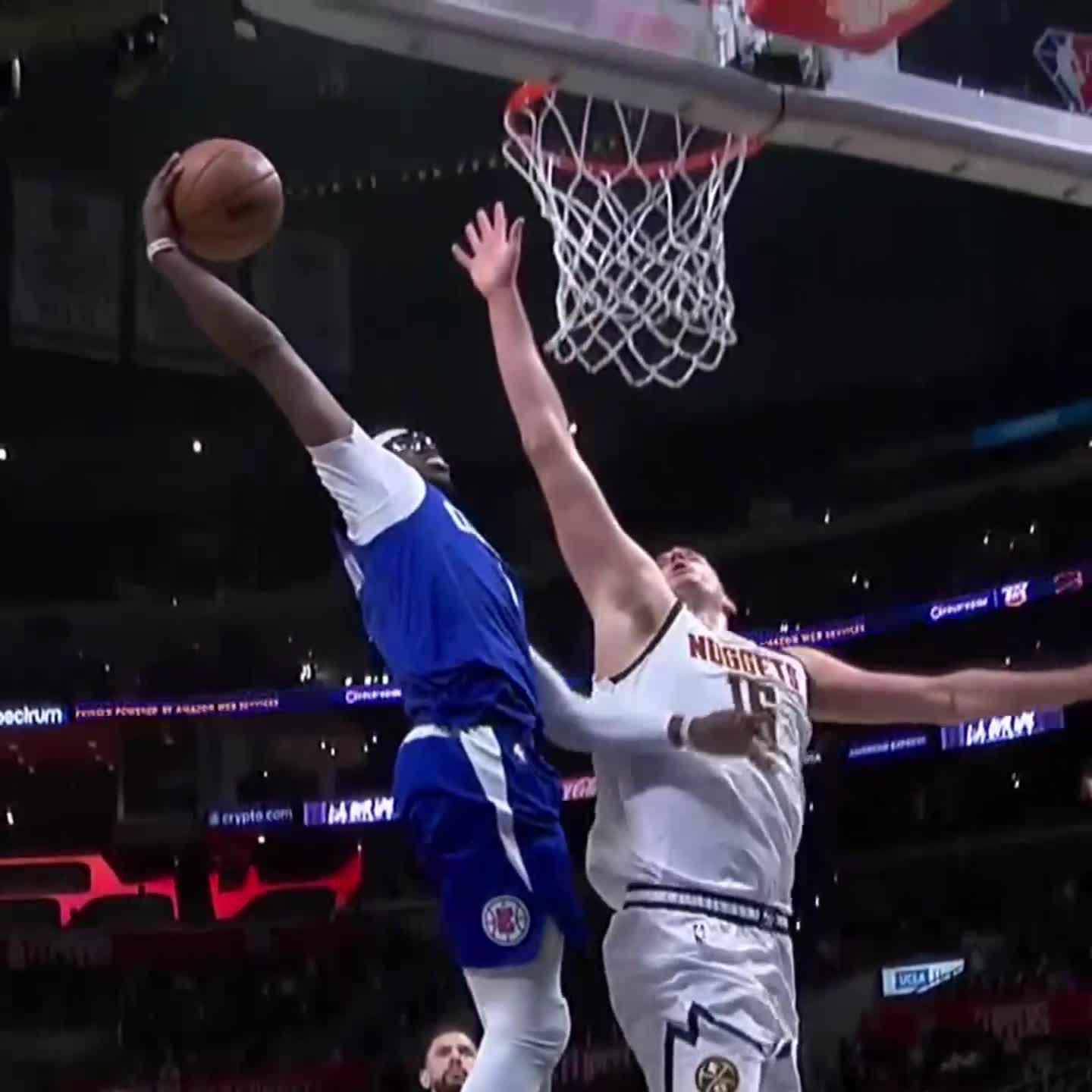 Reggie Jackson Basketball Player Dunk