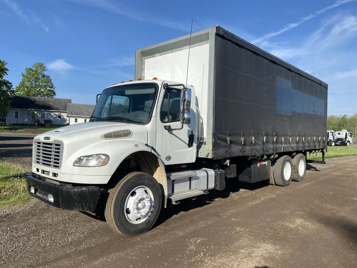 Box Truck With Sleeper