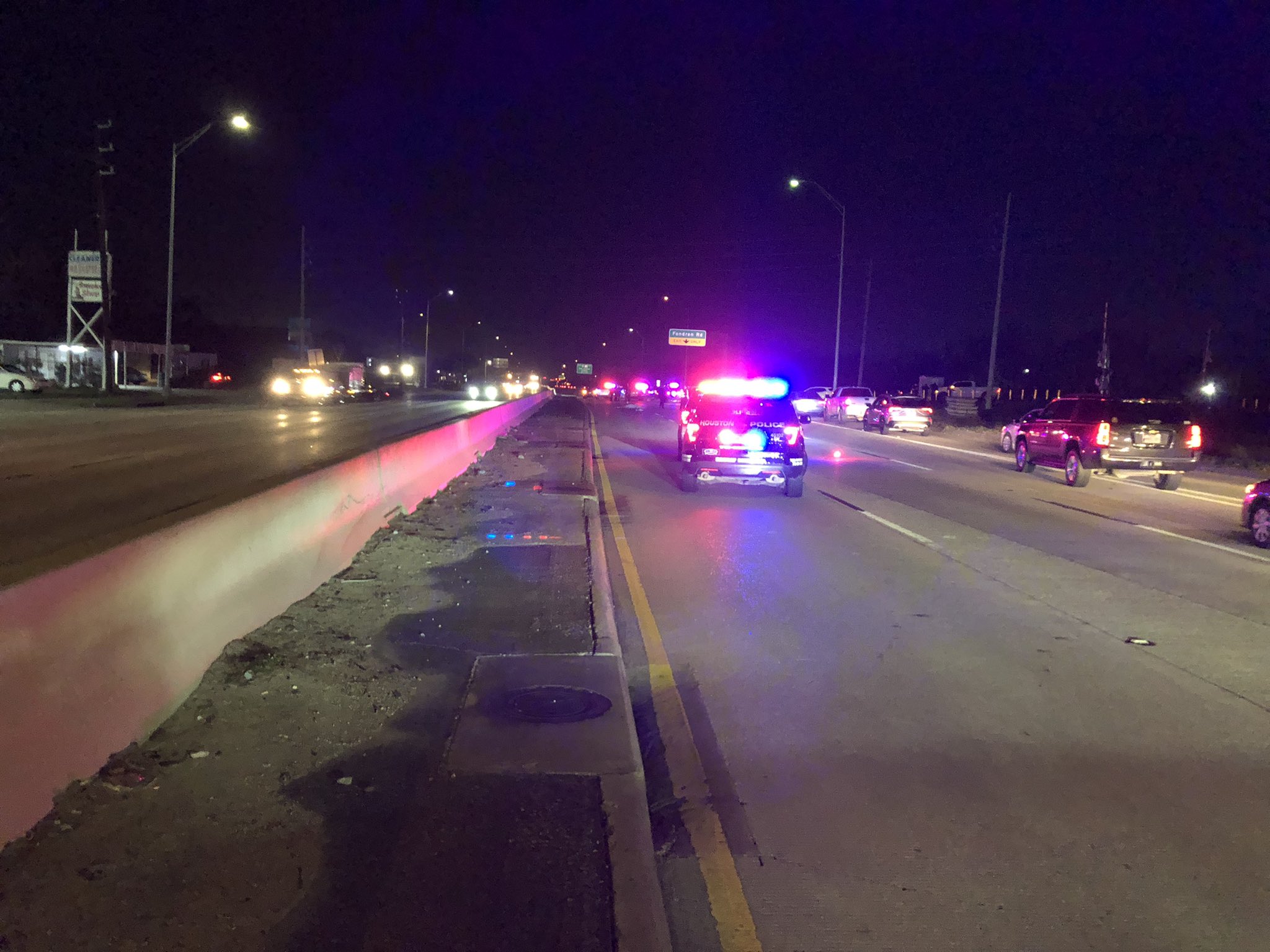 Houston Police On Twitter Southwest And Vcd Officers Are At A Fatal