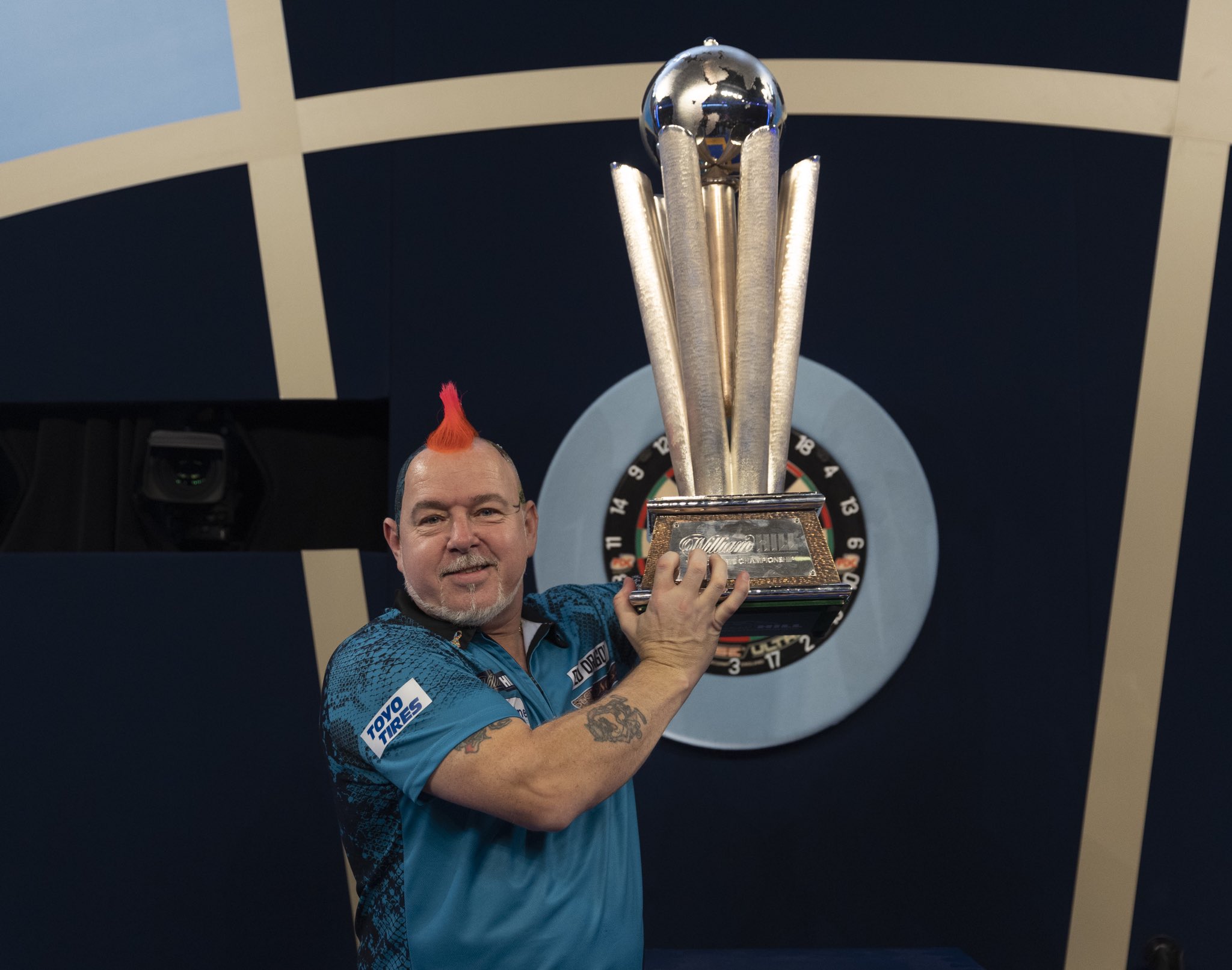 Peter Wright crowned world champion a second time