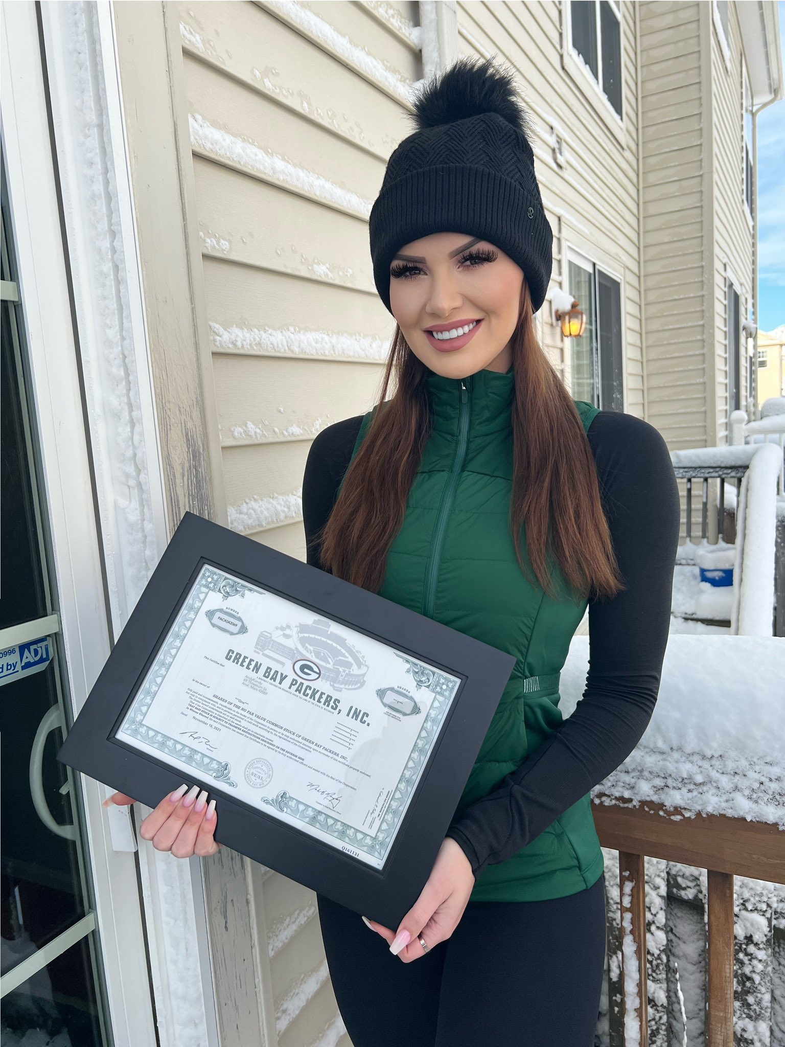 TW Pornstars - 1 pic. Andrea Kuoni. Twitter. The frozen tundra came to ...