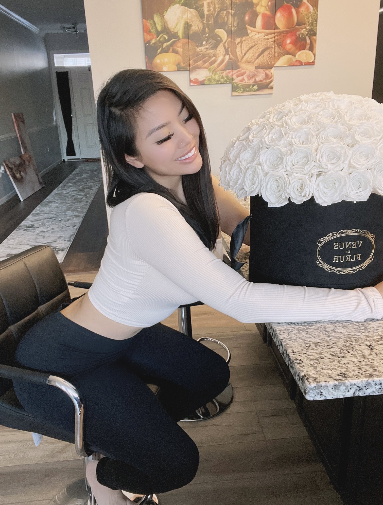 J a n e t on Twitter: "Let’s play games together 🙃 https://t.co/CNtnzzxxqk" / Twitter