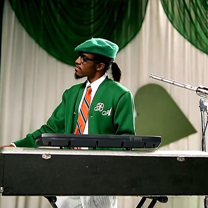 Andre 3000 Hey Ya Gif