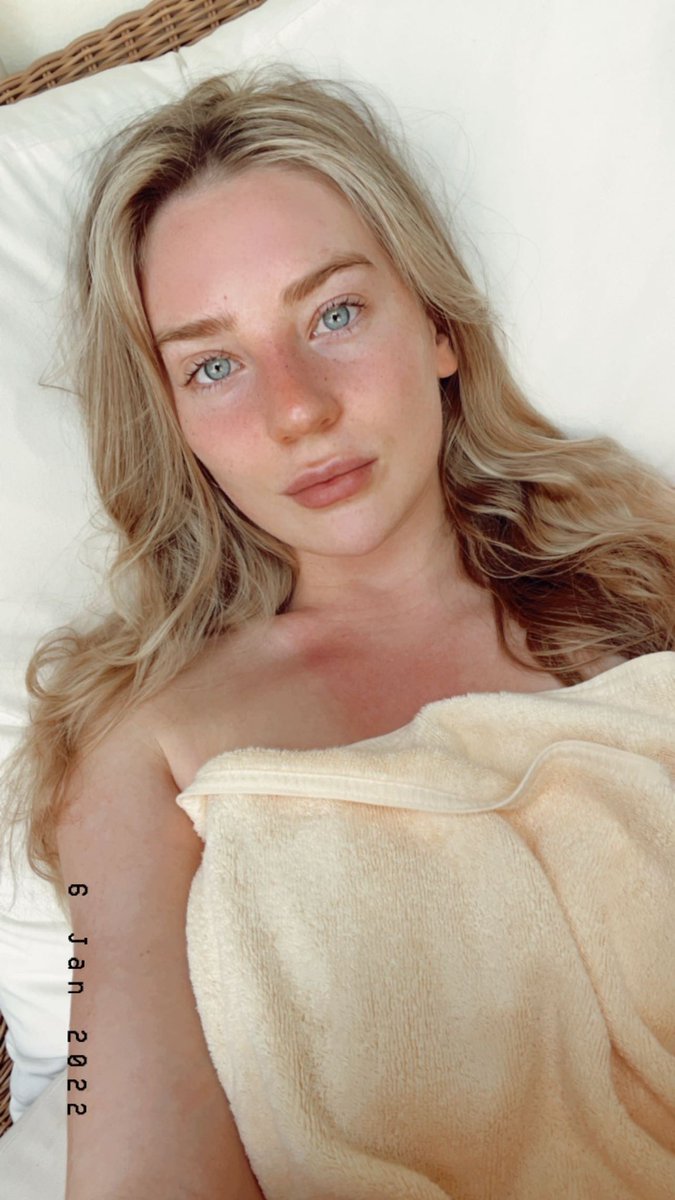 Bethany lily april @bethanylilya