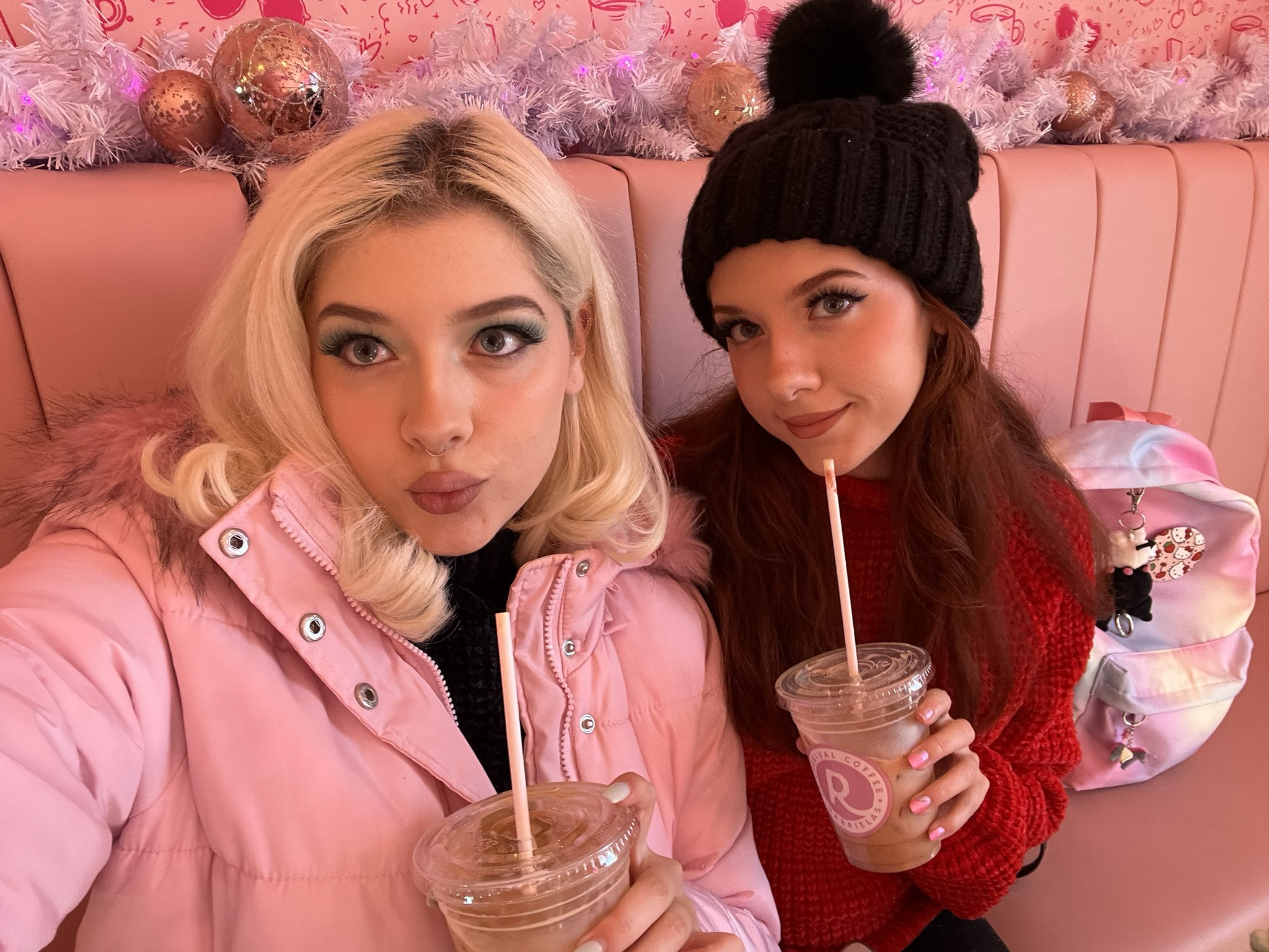 GIA OHMY 🍊 FL LOCAL🌴 on Twitter: "coffee time ☕️ @JaneDeity https://t.co/0mAzRZ9Kbb" / Twitter