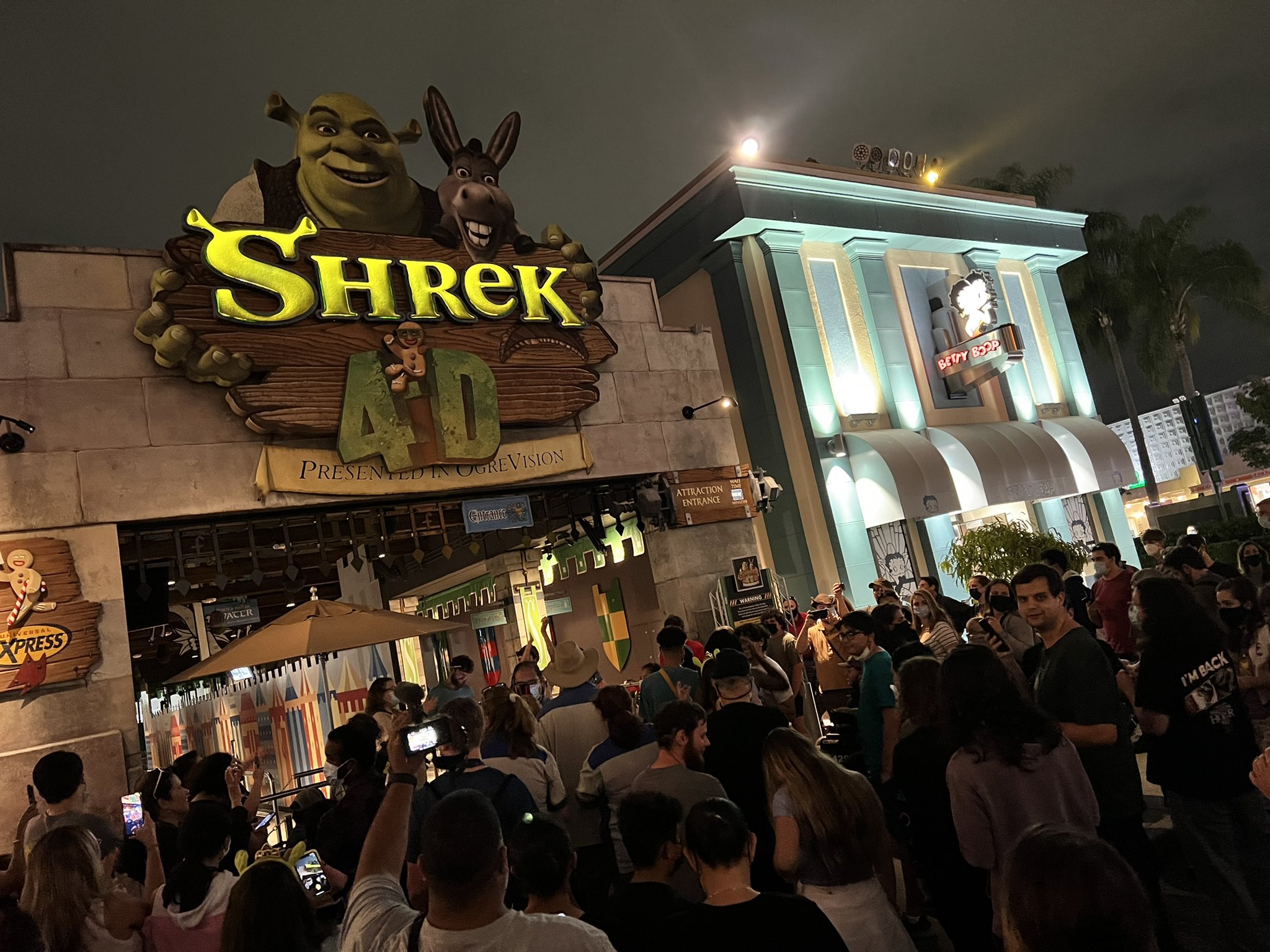 Shrek 4d Logo