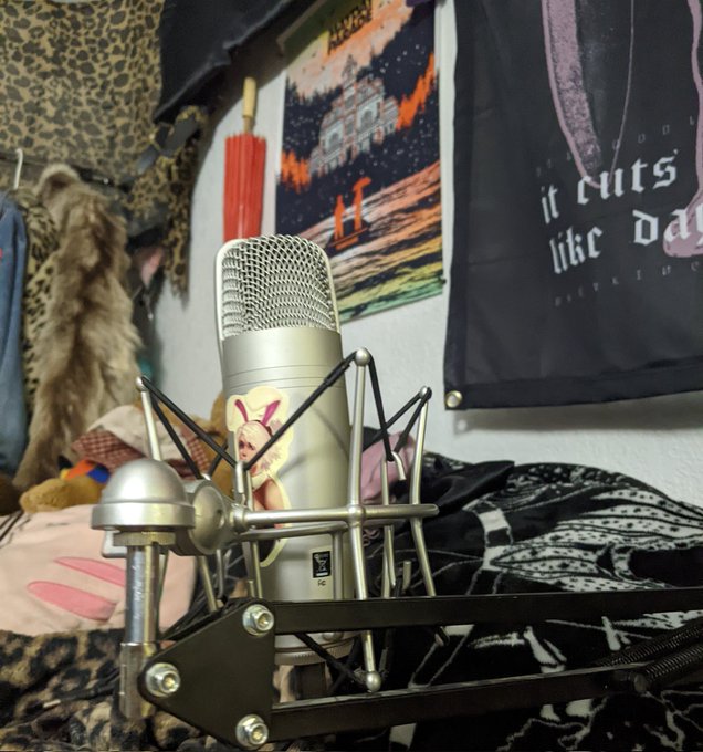 TW Pornstars - Xee Prince. The most retweeted pictures and videos for ...