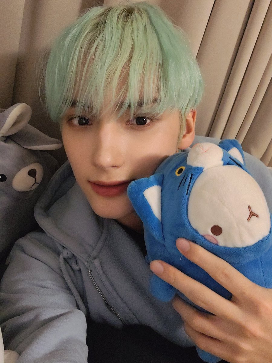 mong (@mong_mong_kai) | Twitter